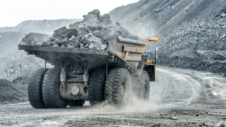 Monitoring mine, construction and quarry dust in real-time