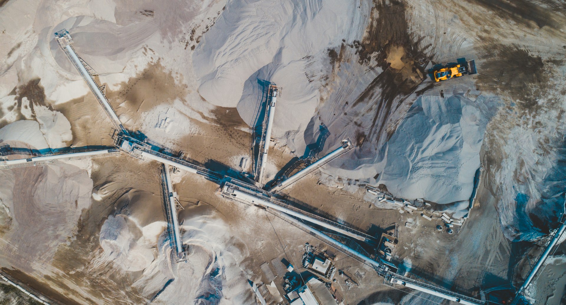 Road Metals Quarry | Dust Monitoring and Control | Case Study